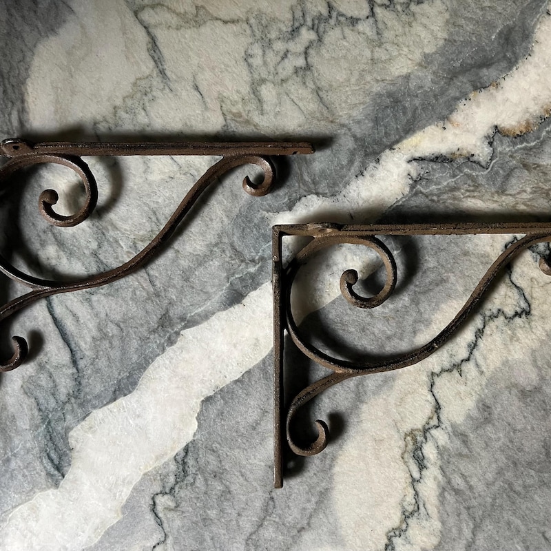 Iron Cast Shelf Holder - Etsy