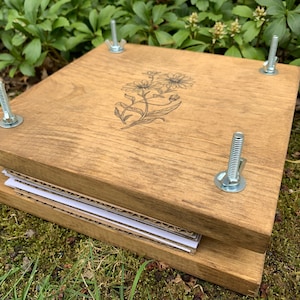 Flower Plant Press Kit, Rustic Botanical Solid Wood Press With Daisy ...