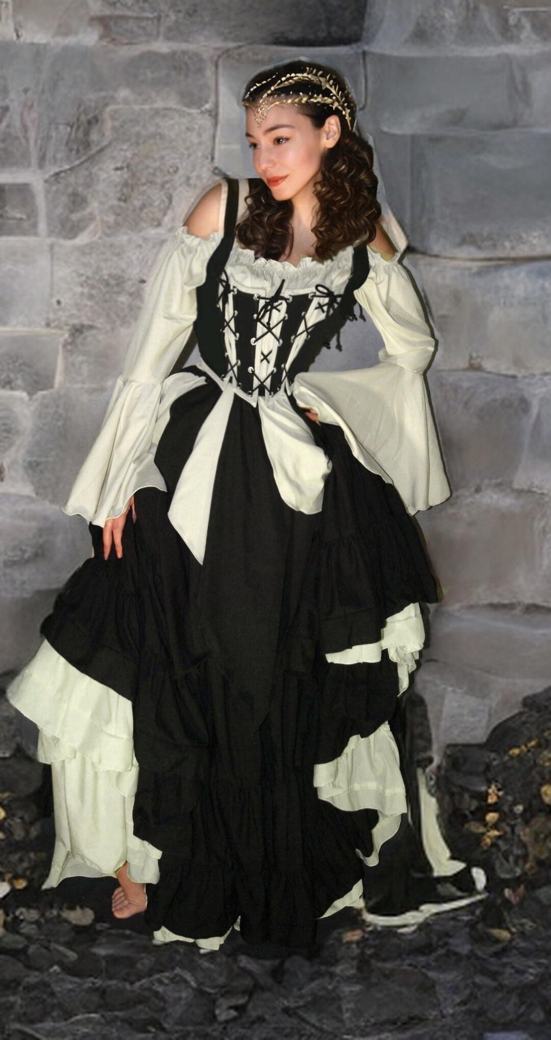 Renaissance Women 4 Piece Costume and Corset - Ren Faire - Medieval ...