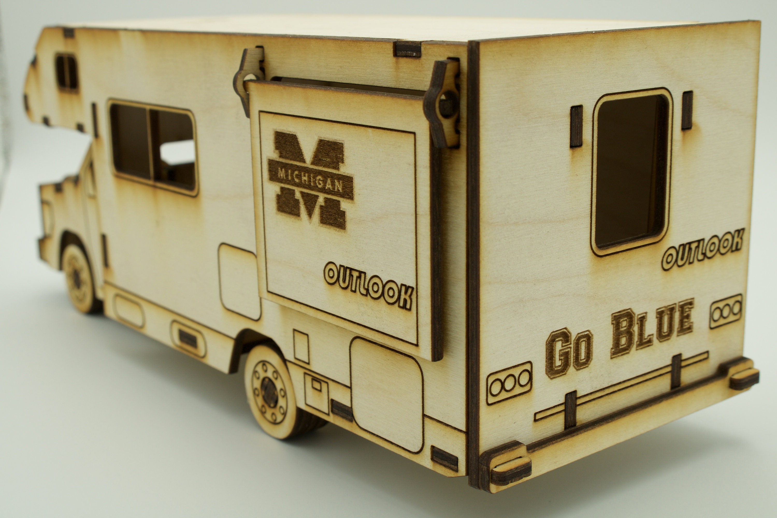 Winnebago Camper Model Made From 3mm Birch Laser Cut and Assembled - Etsy