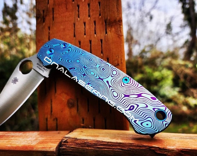 Damascus Pattern Spyderco PM2 TI Fiber Laser Deep Engraved Anodized ...