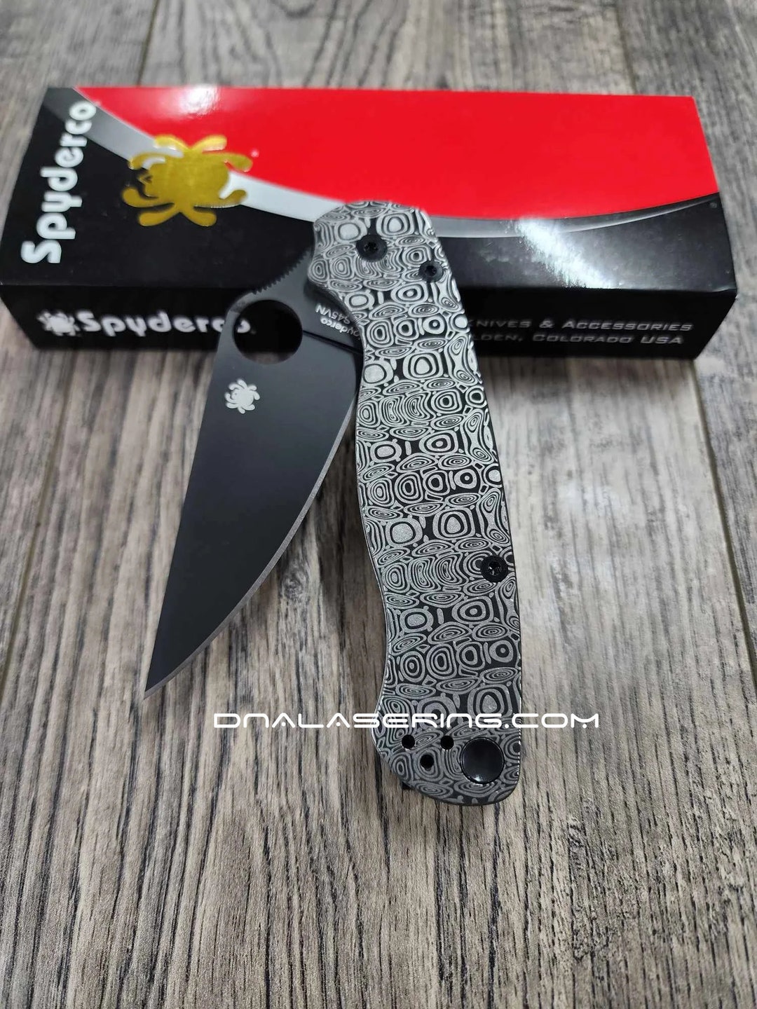 Dama Ladder Pattern - Spyderco PM2 TI - Deep Engraved Titanium PM2 ...