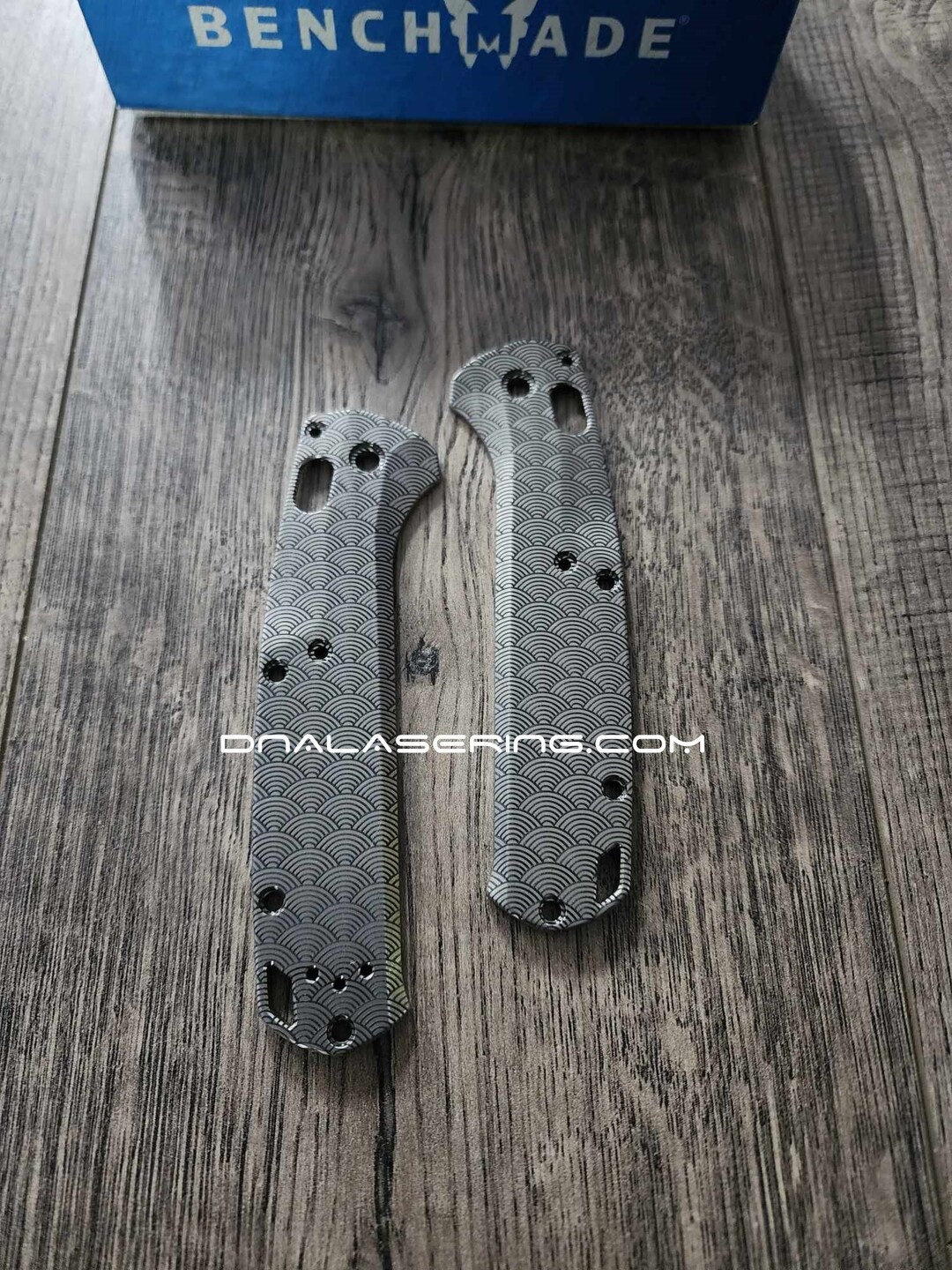 Seigaiha Pattern - Japanese Waves - Benchmade Taggedout - Engraved ...