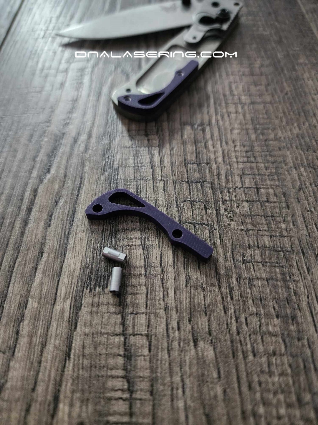 Benchmade MINI Bugout 533 - G-10 Backspacer - Deep Purple - Flytanium ...