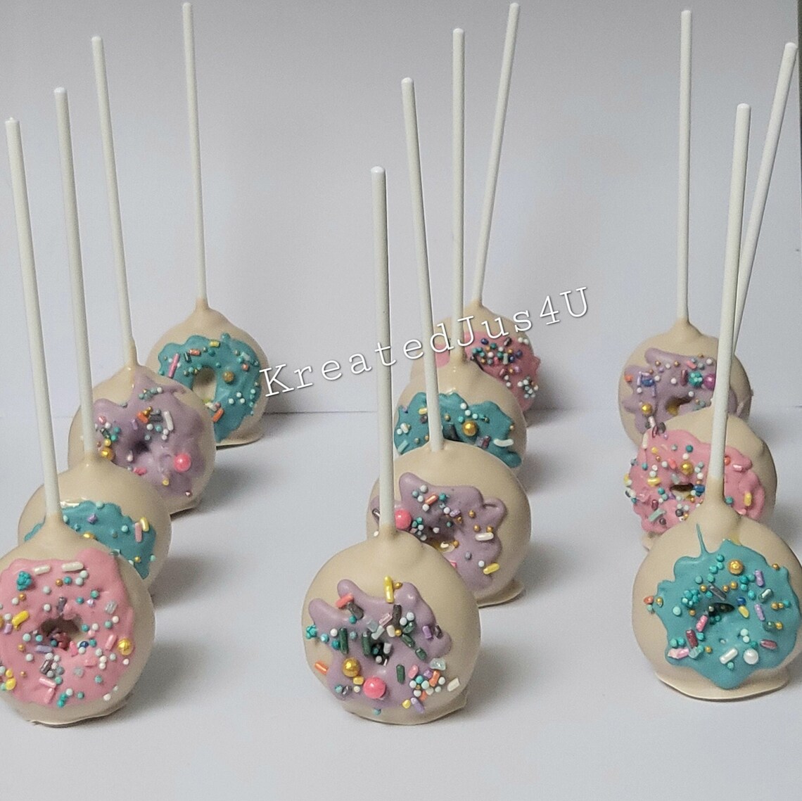 Donut Cake Pops - Etsy
