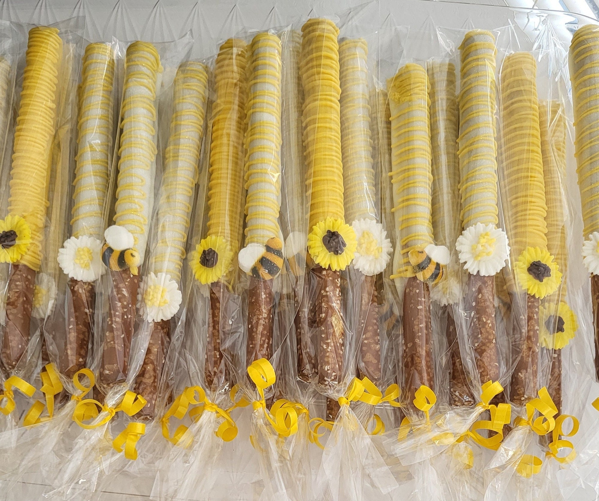 Bumble Bee Pretzels Sunflower Pretzels Chocolate Covered - Etsy