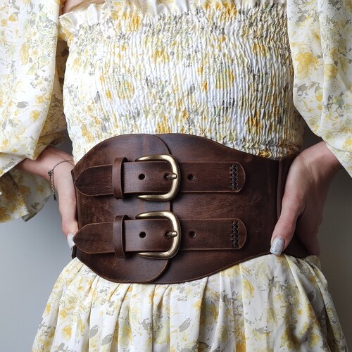 Great Description About Wide Leather Corset Belt