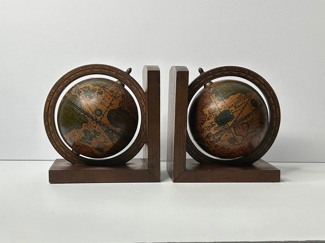 Vtg Wood Globe Bookends / Old World Globe / Vintage Decor / Home Office ...