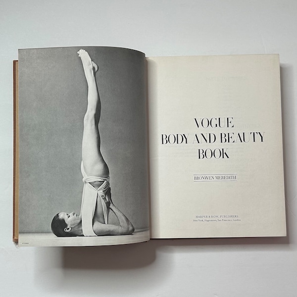 Vogue Book - Etsy
