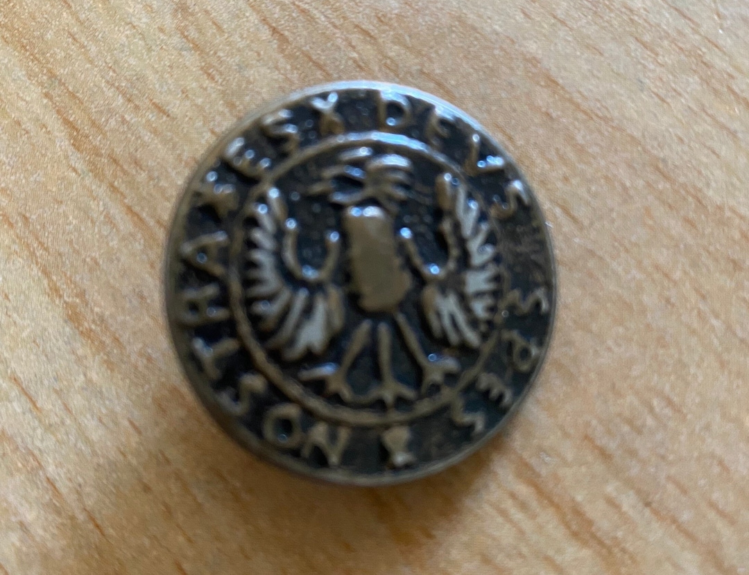 Set of 3 Buttons / Nostra Es Devs Spes (god is Our Hope) Hessian ...