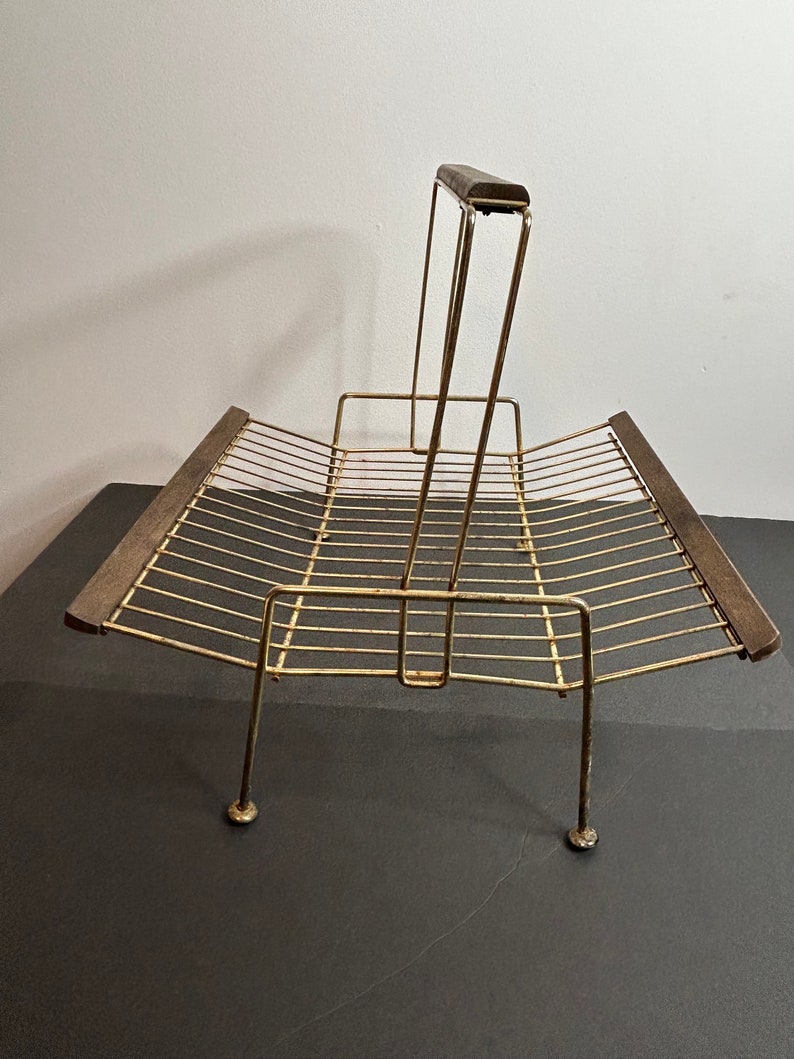 Vintage Magazine Rack / Mid Century Magazine Holder / MCM Decor - Etsy