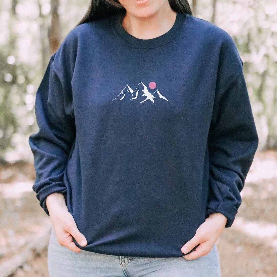 Minimalist Mountains Sweater, Vintage Sweatshirt, Hiking Sweater ...