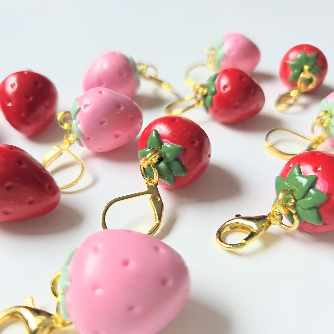Handmade Strawberry Stitch Markers – Polymer Clay Knitting & Crochet ...