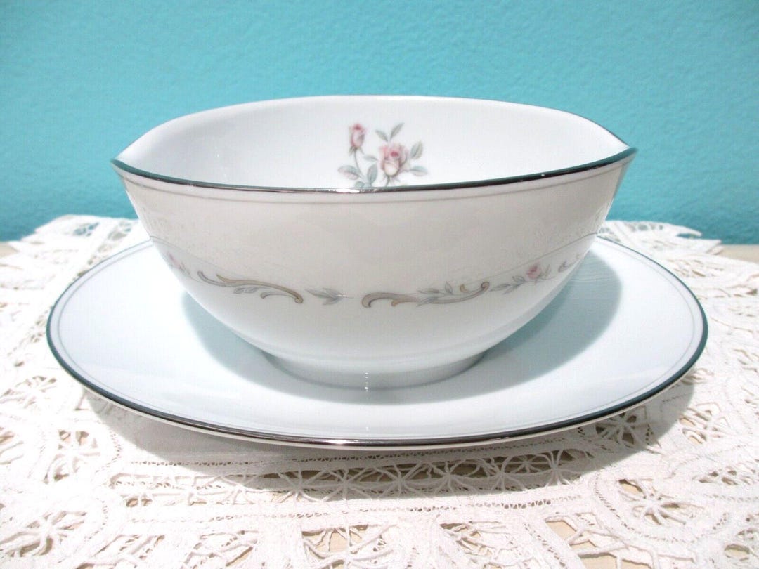 Vintage 1960s Noritake China Mayfair Gravy Boat White Attached Under ...