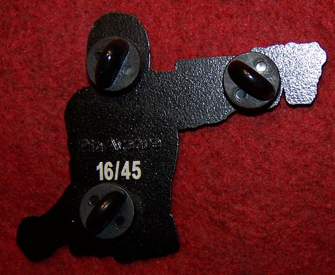 Judge Dredd (3 Variants) Limited Edition Soft Enamel Pin Full Glow - Etsy