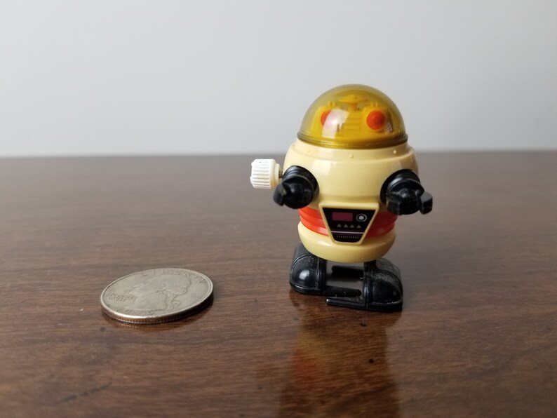 ORIGINAL TOMY ROBOT / Vintage Rare Wind up Toy / Pocket Bot / 80s ...