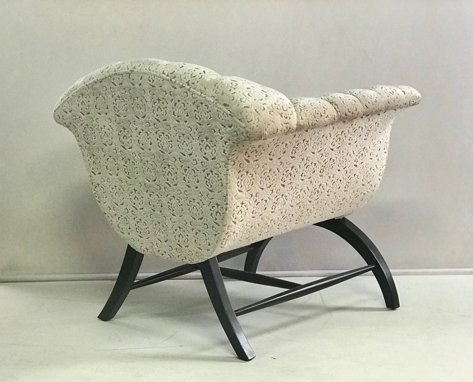 Cream Light Coral Cut Velvet Channeled Pearl Shaped Chair W/ Dark ...
