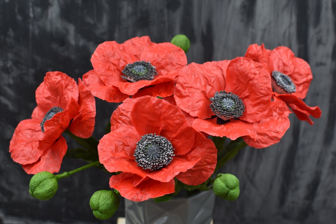 Clay Poppy Bouquet: Red Floral Centerpiece, Remembrance Wildflower - Etsy