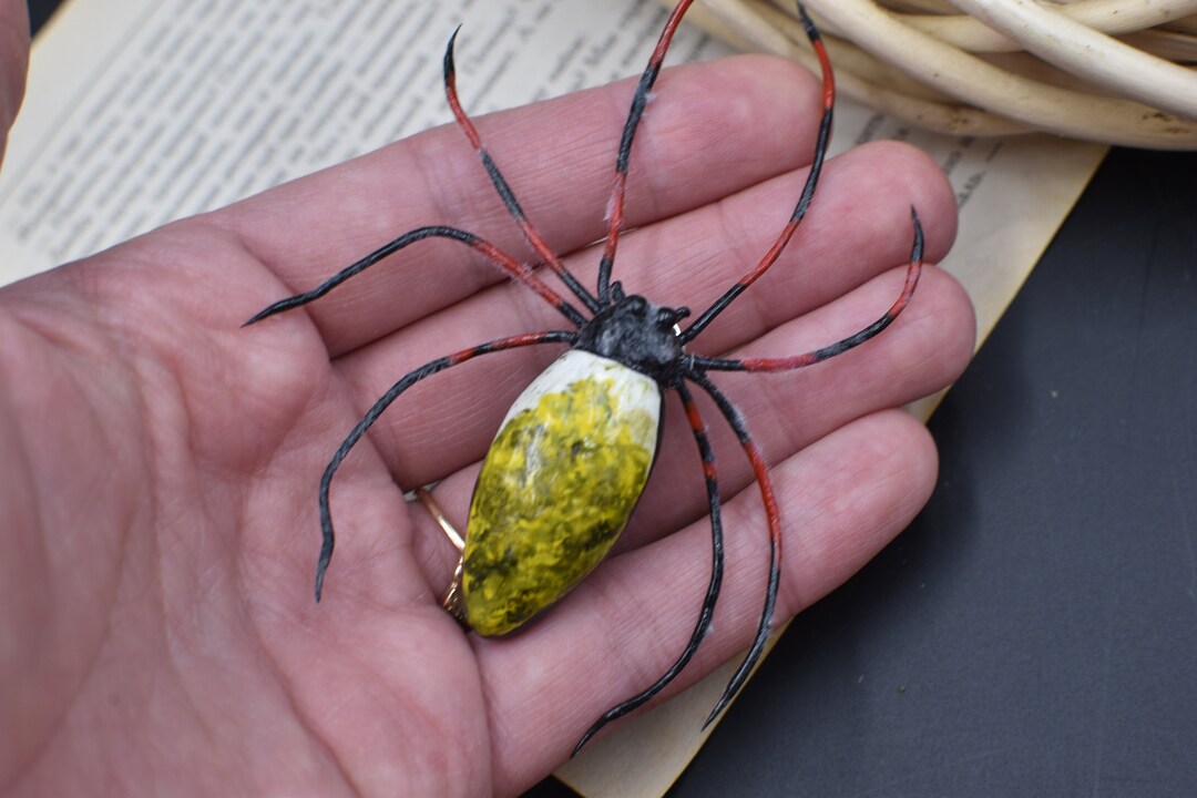 Spider Pin Spider Miniature Brooch Realistic Spider Clay Spiders Little ...