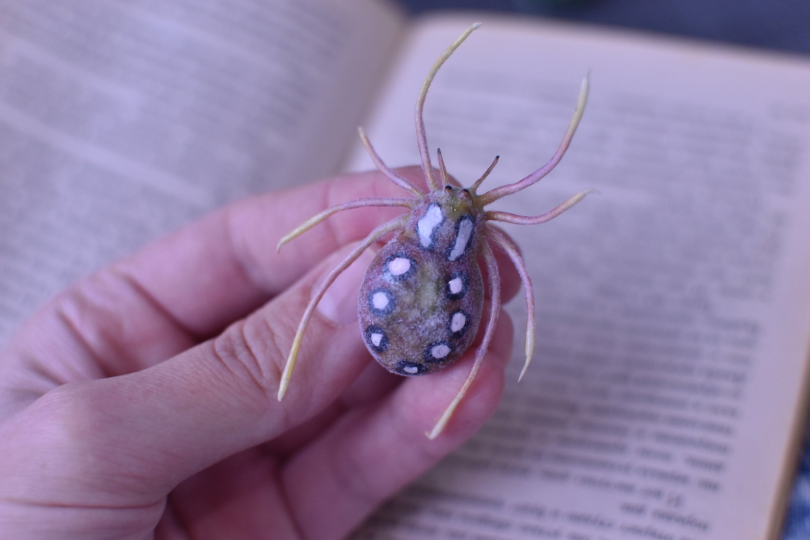 Spider Pin Spider Miniature Brooch Realistic Spider Clay - Etsy