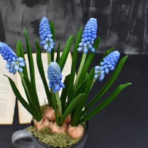 Cold Porcelain Muscari Flower Arrangement: Botanical Sculpture Gift - Etsy