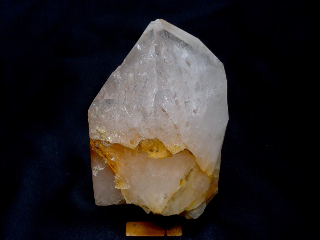 Large Quartz Crystal & Goethite Inclusion (1kg) From Hot Springs ...