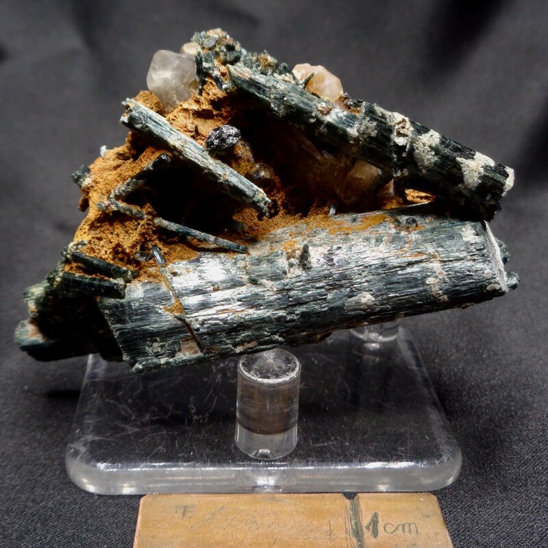 Quartz With Goethite - Etsy