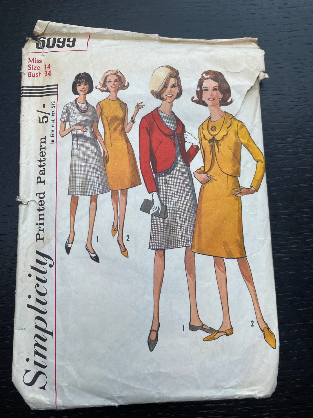 Vintage 60s A-line Mini Dress Boatneck Collarless Fitted. Lined Jacket ...