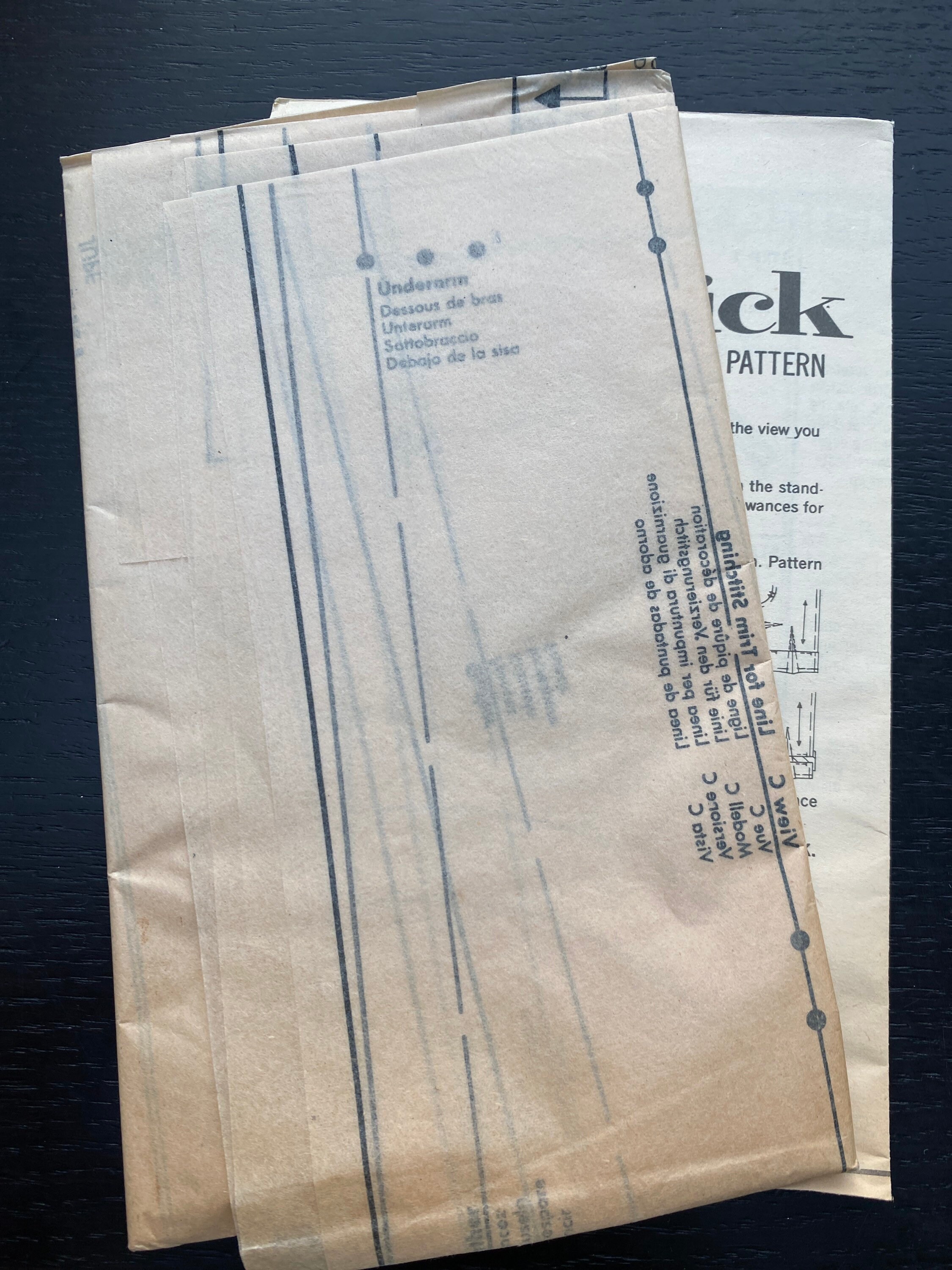 Vintage 60s Jackie Kennedy Style Fitted Dress Stand Collar. Pleat Front ...