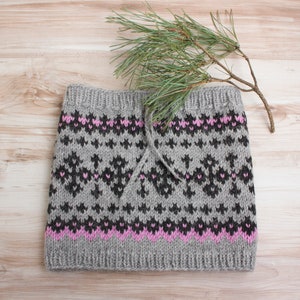 KNITTING PATTERN PDF Fair Isle Cowl Pattern Ponytail Hat - Etsy
