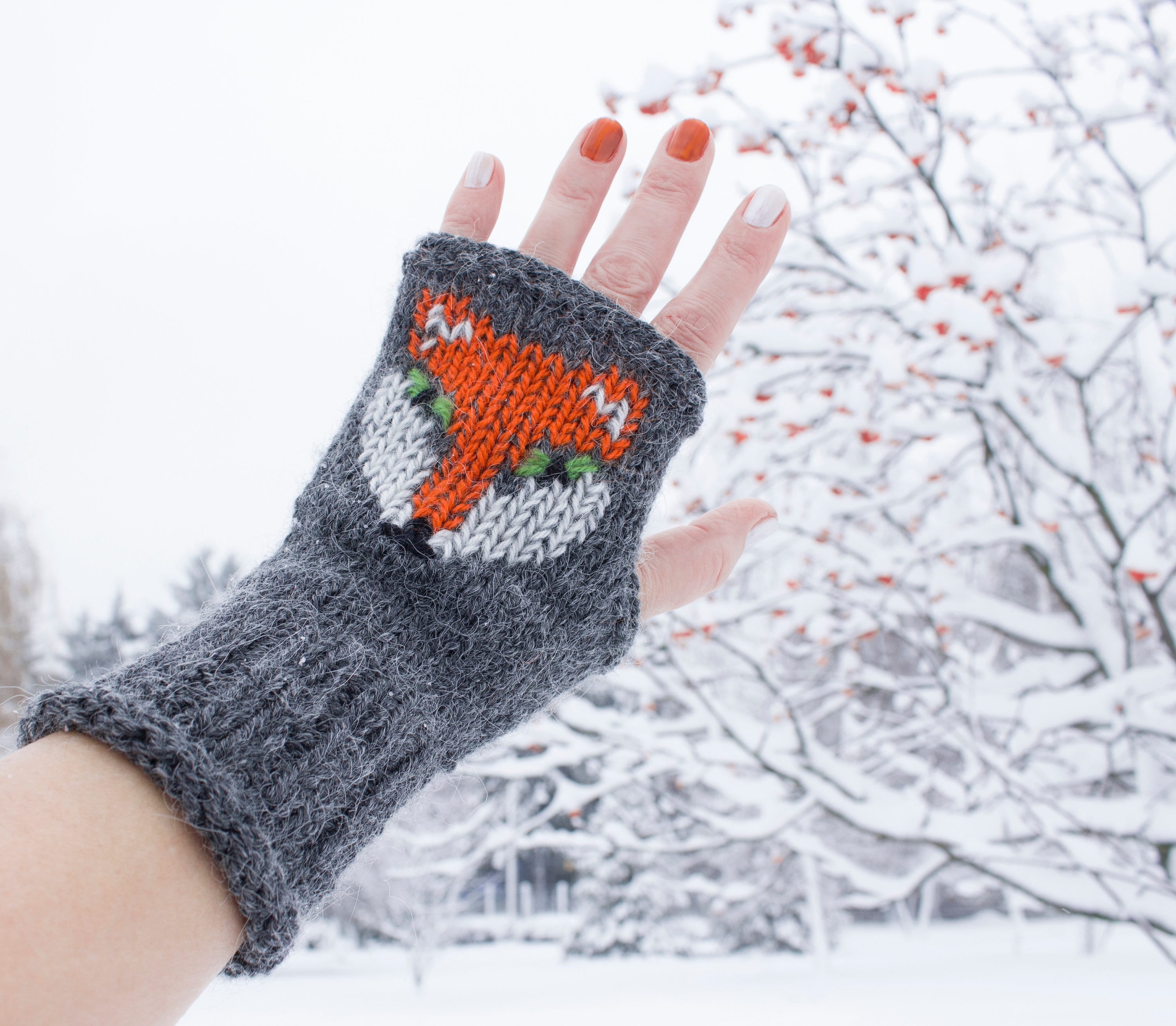 Fox fingerless gloves Women's / Men's hand knit fox | Etsy