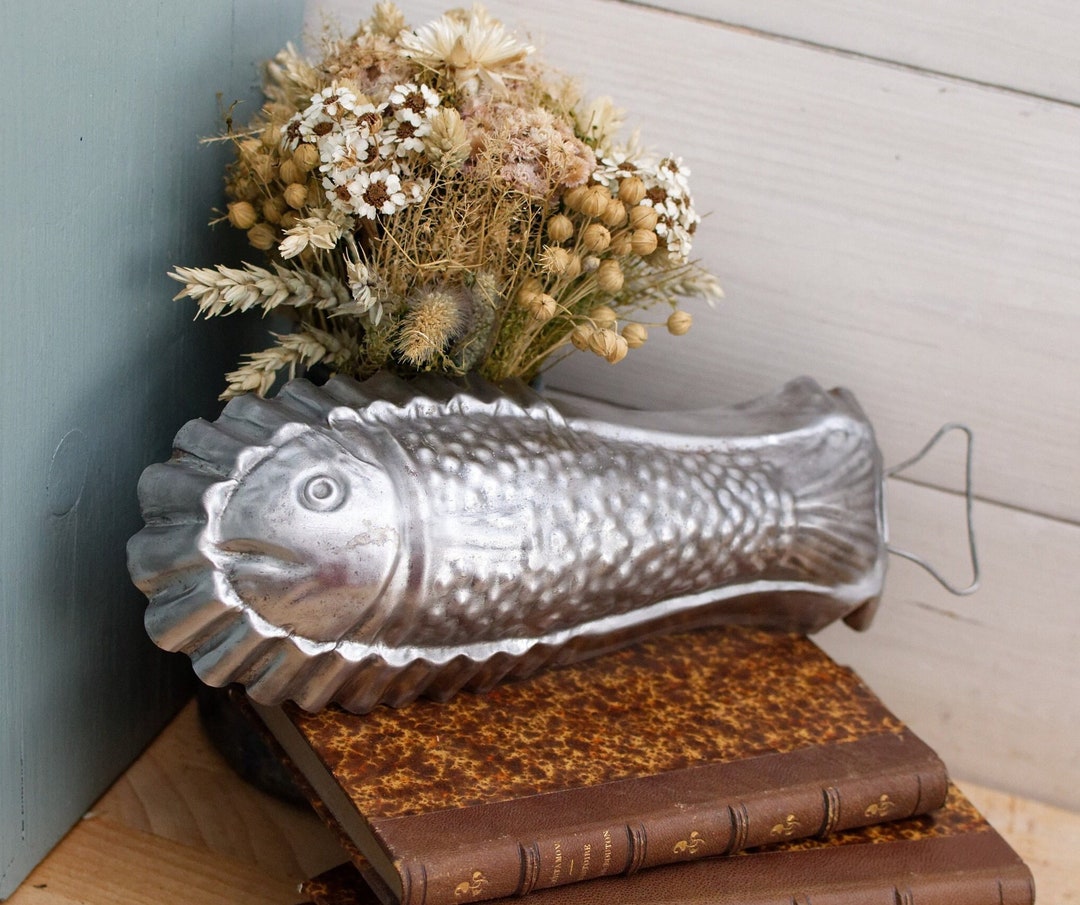 1930s ~ French Vintage Aluminum Fish Shaped Baking Mold - Chocolate ...