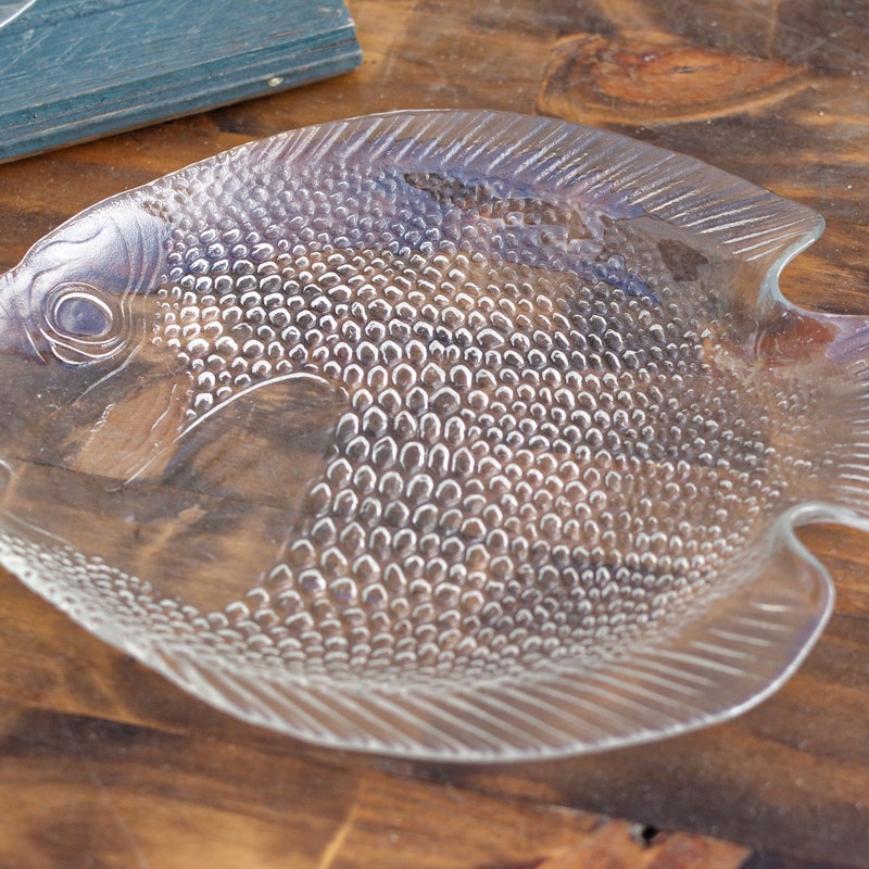Fish Shaped Plates - Etsy