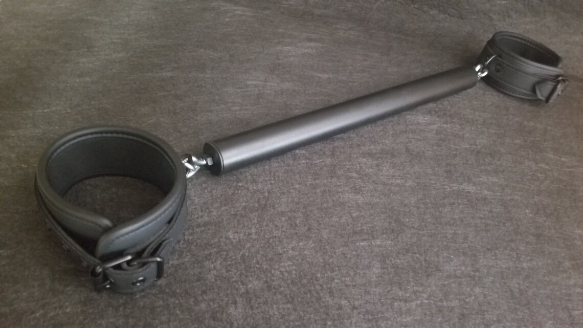 Ballistic Metal Big Barrel Spreader Bar BDSM Bondage Restraints Spread ...