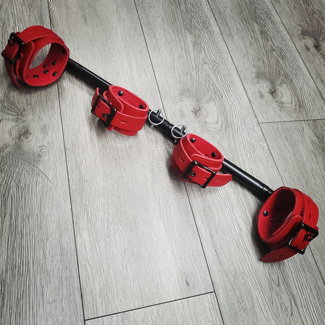Adjustable Bondage Stocks Spreader Bar Restraint W/ Locking Leather ...
