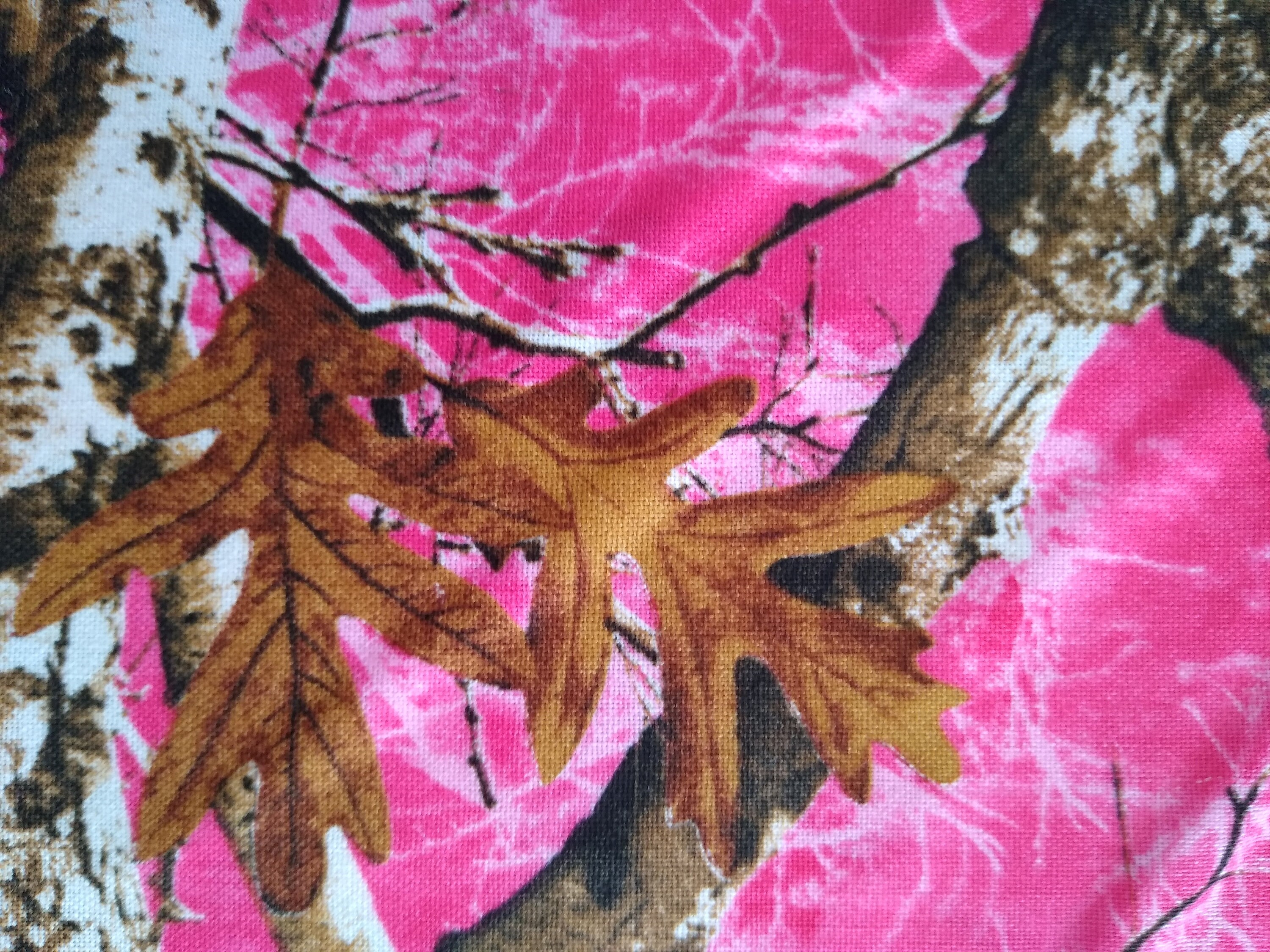 Hot Pink Realtree Camo