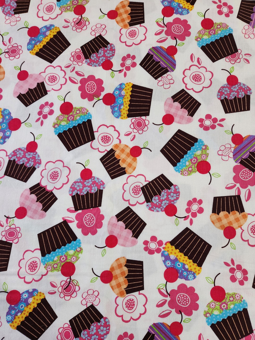 Happy Birthday Cupcakes , Quilt Keepsake Fabric ,100% Cotton, Mask - Etsy