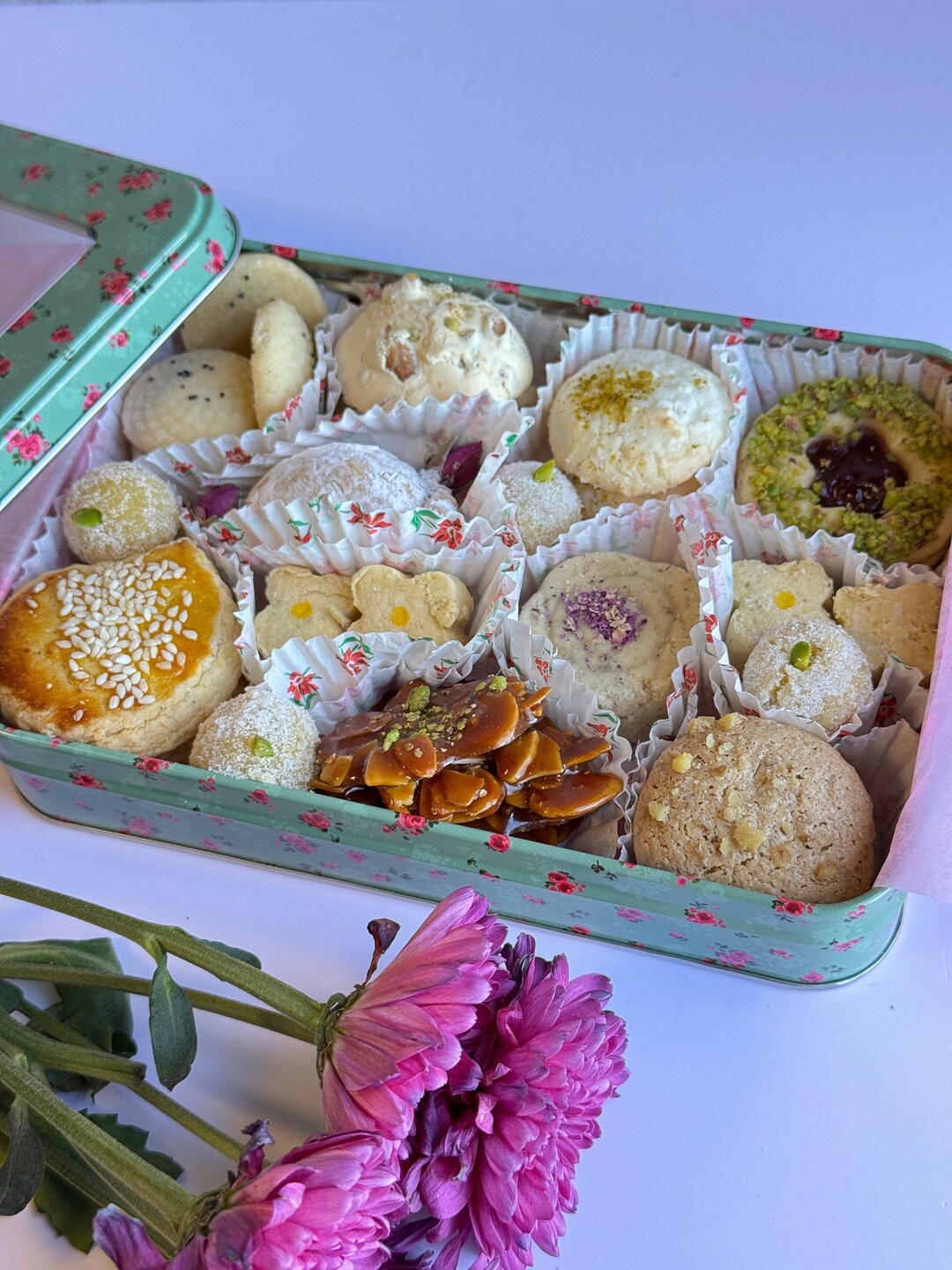 Assorted Cookie in a Box for Nowruz Norooz Gift Haft Seen Yalda ...