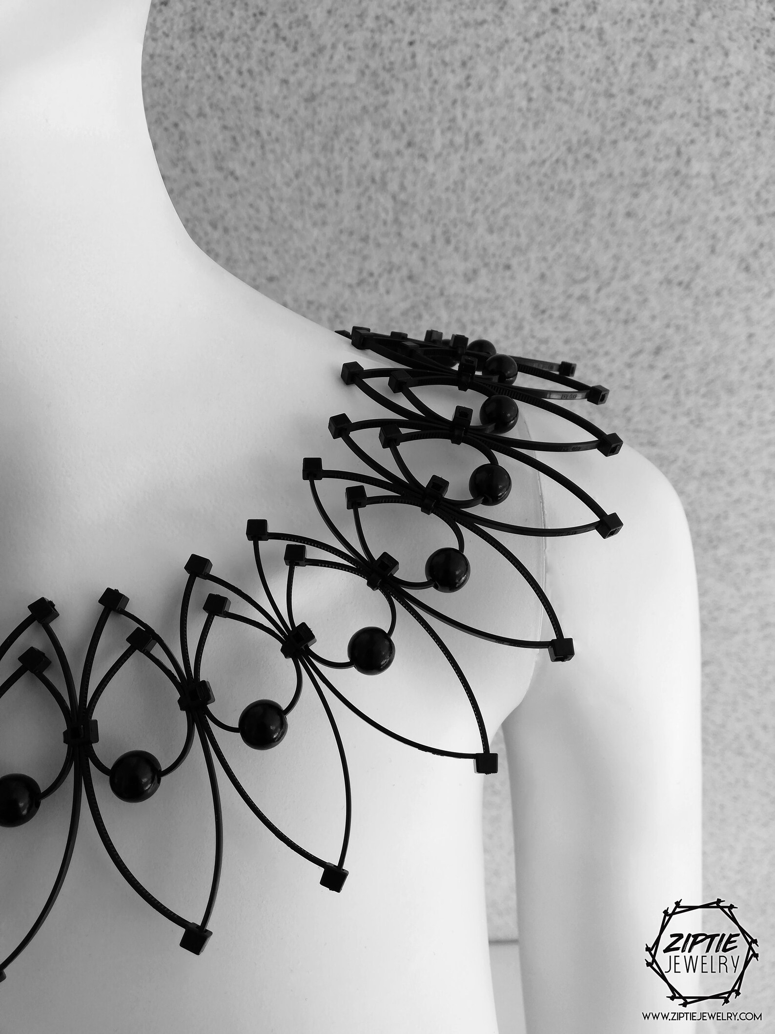 Big Simple Necklace / Zip Tie Geometric Necklace / Black Bib Necklace ...