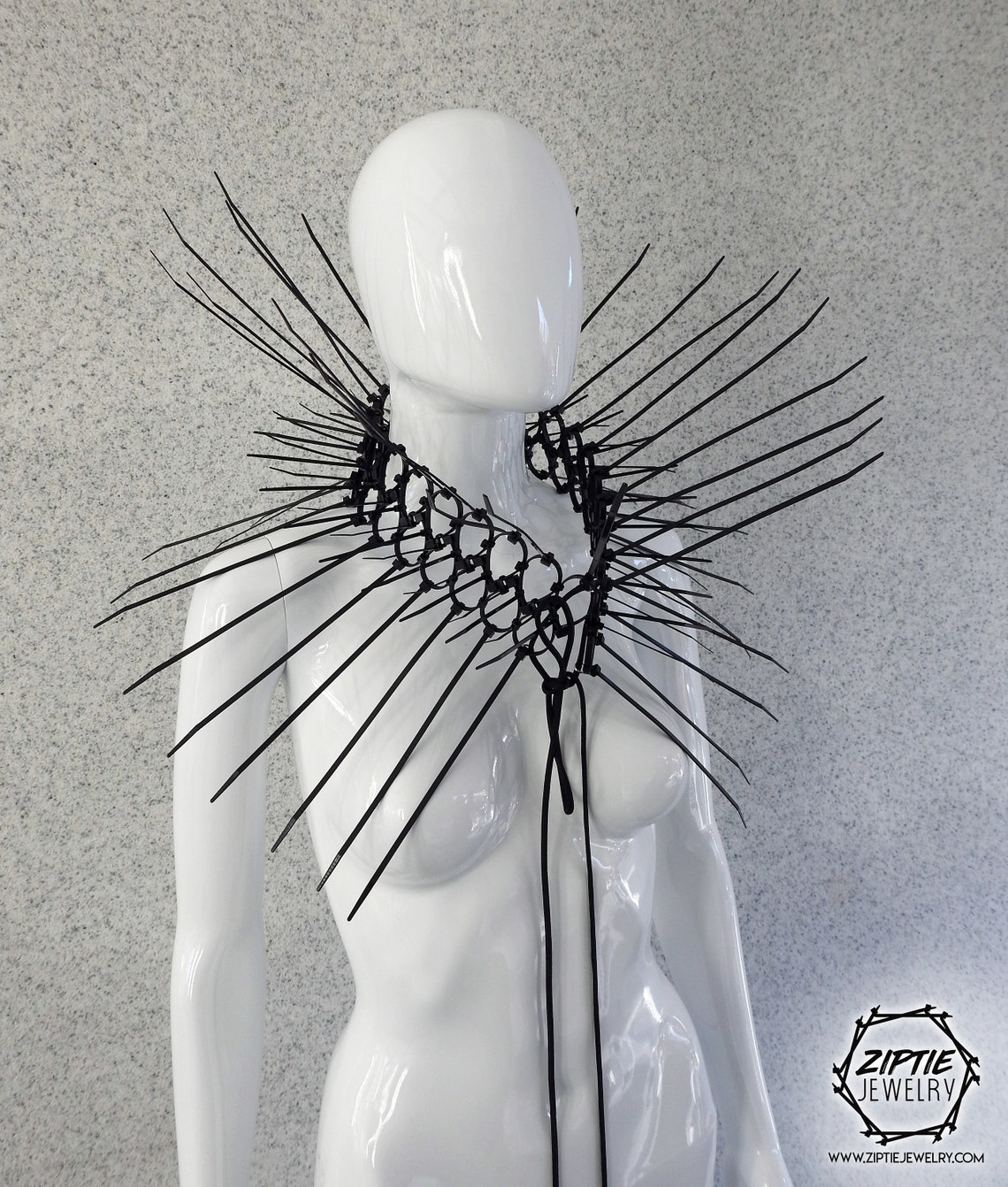 Spike Costume Spine / Zip Tie Cosplay Spine / Spinebone Armour - Etsy