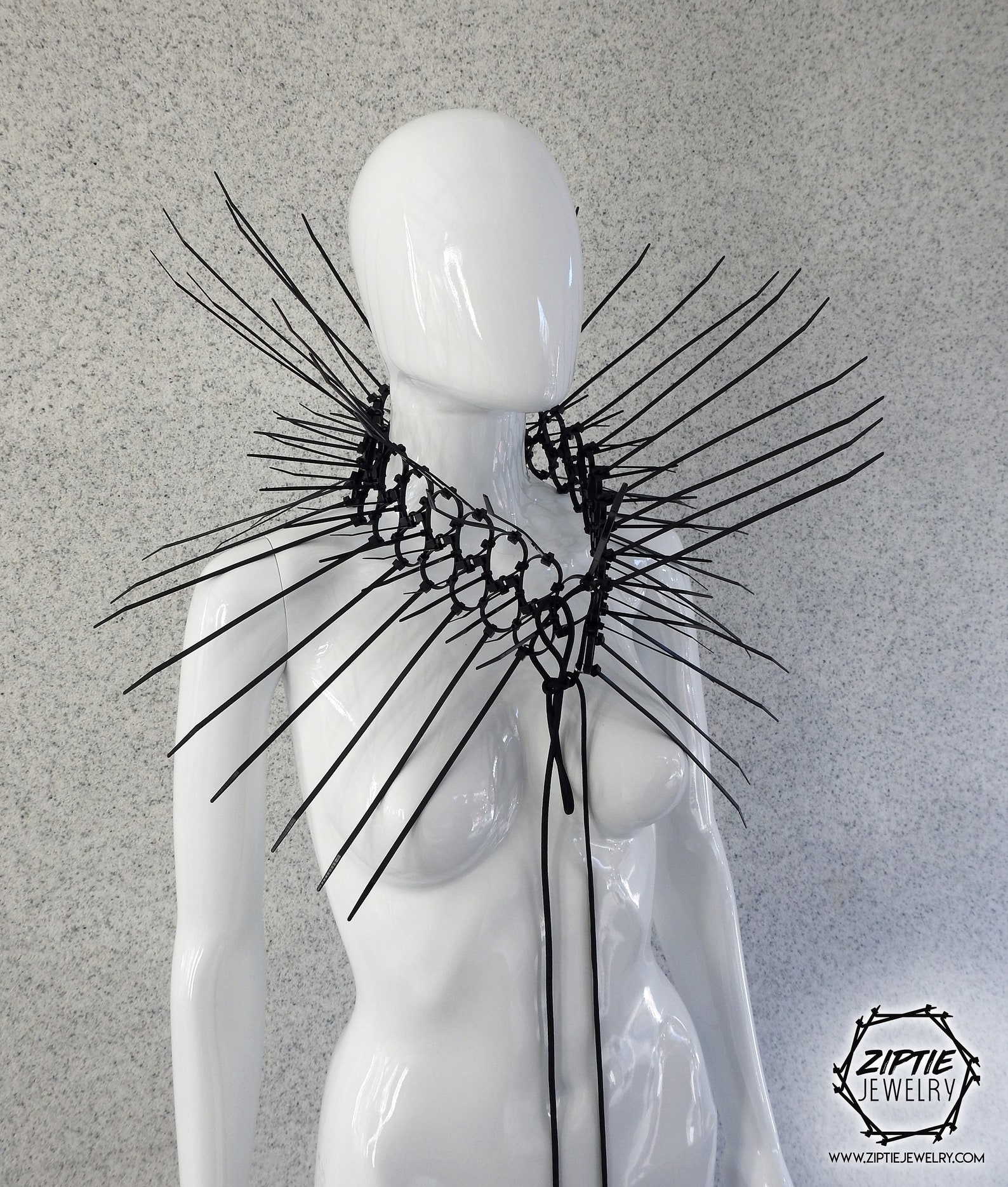 Spike Costume Spine / Zip Tie Cosplay Spine / Spinebone Armour - Etsy