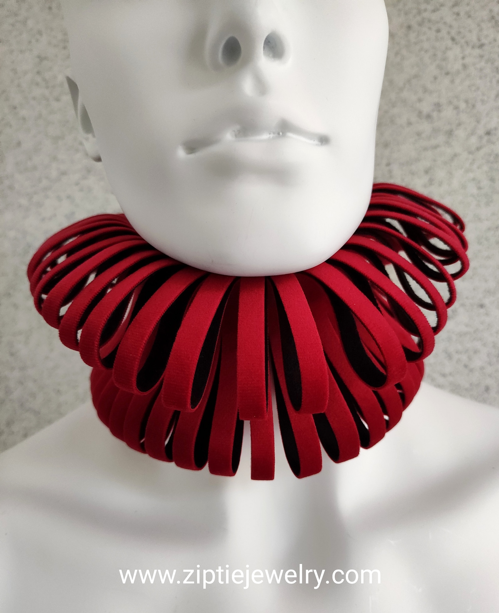 Red Fringe Velvet Choker Collar / Crown / Bib Necklace / Elegant Neck ...