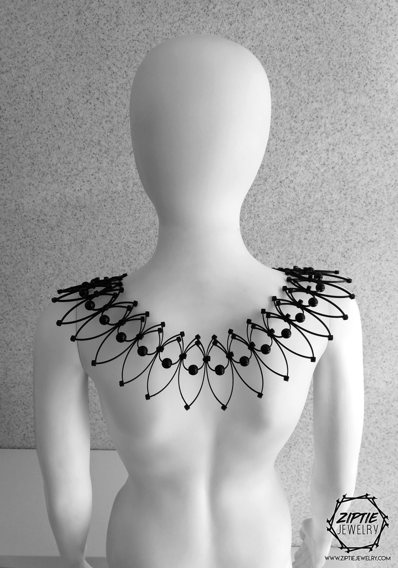 Big Simple Necklace / Zip Tie Geometric Necklace / Black Bib - Etsy
