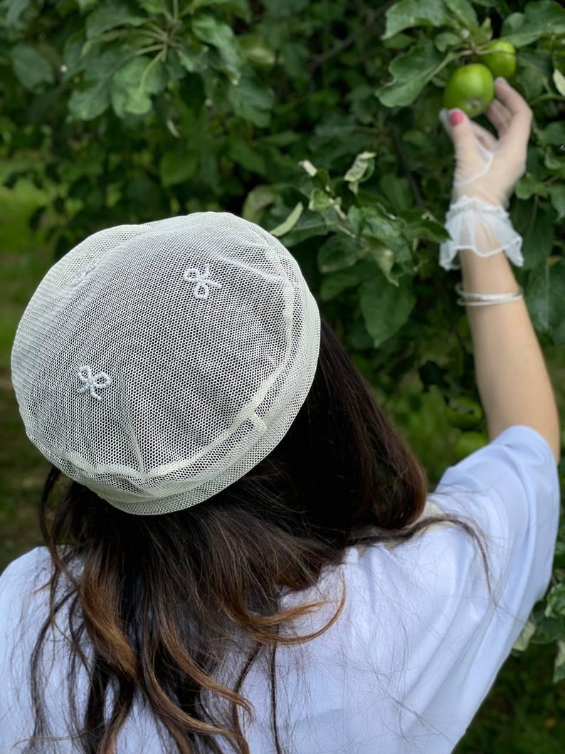 Cute Vintage Summer Beret for Women. Beige Elegant Beret for Her ...