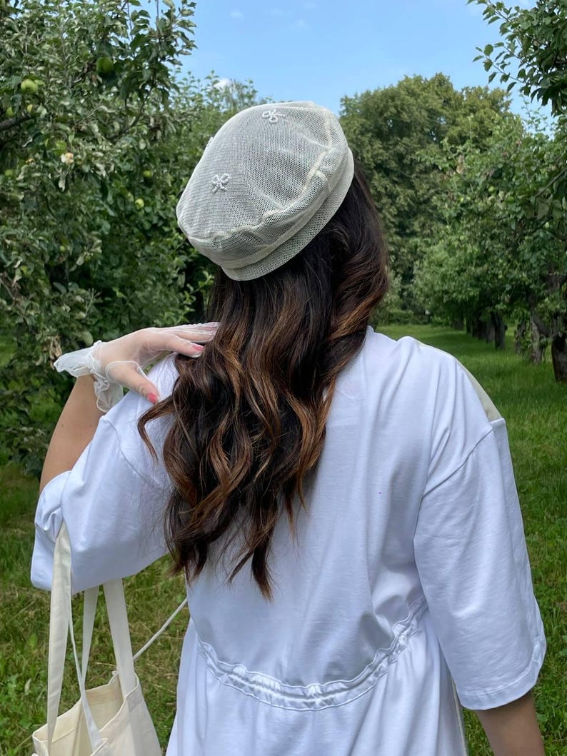 Cute Vintage Summer Beret for Women. Beige Elegant Beret for Her ...