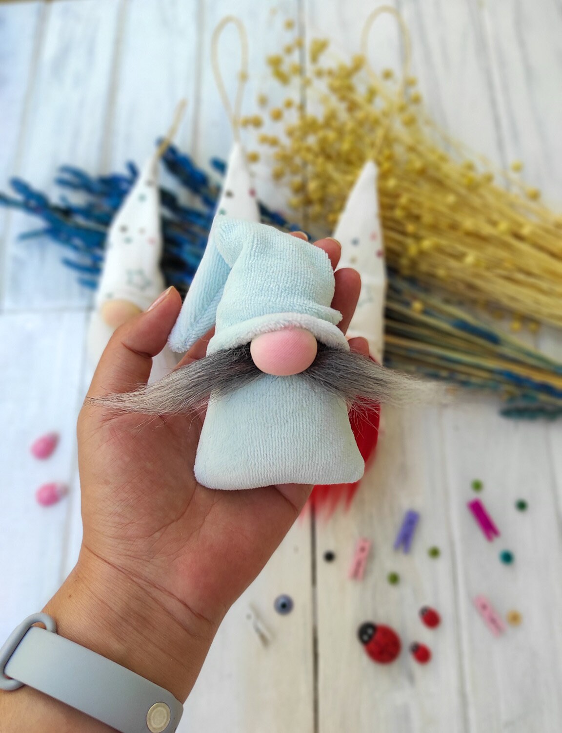 Mini Gnome Sewing Patterns Video, Gnome With Mustache, Beard and Braid ...