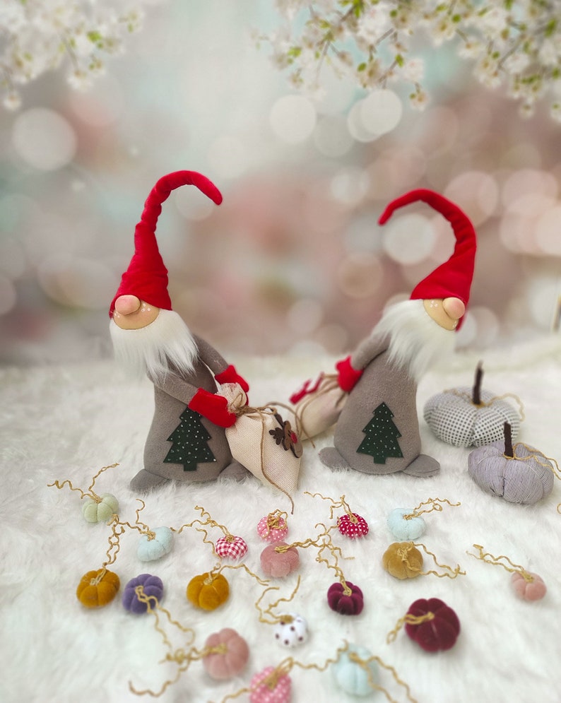 Christmas Gnomes in Red Hat for Winter Decor, Winter Gnomes, Xmas Gifts ...