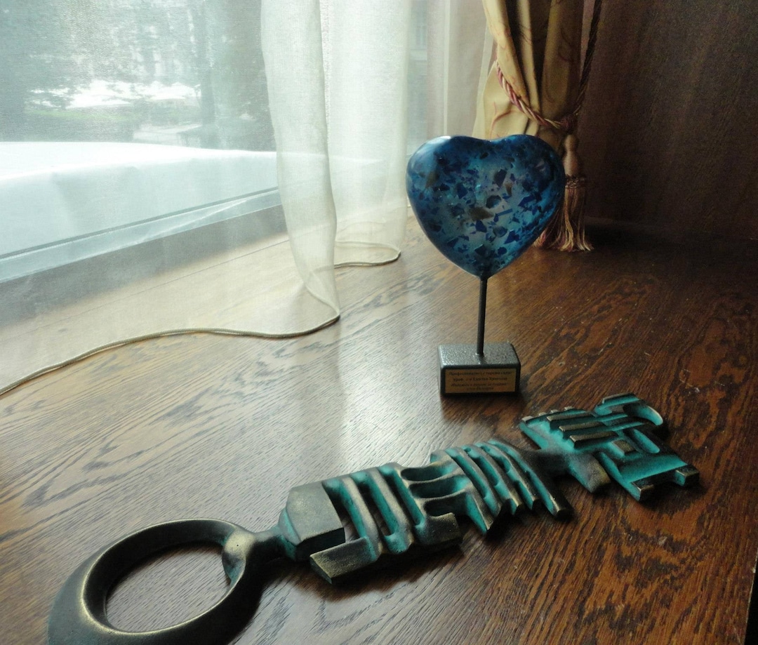 Abstract Sculpture Key, Sculpture Art Decor, Sculpture Art, Wall Decor ...