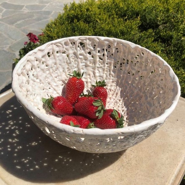 Pottery Fruit Bowl - Etsy