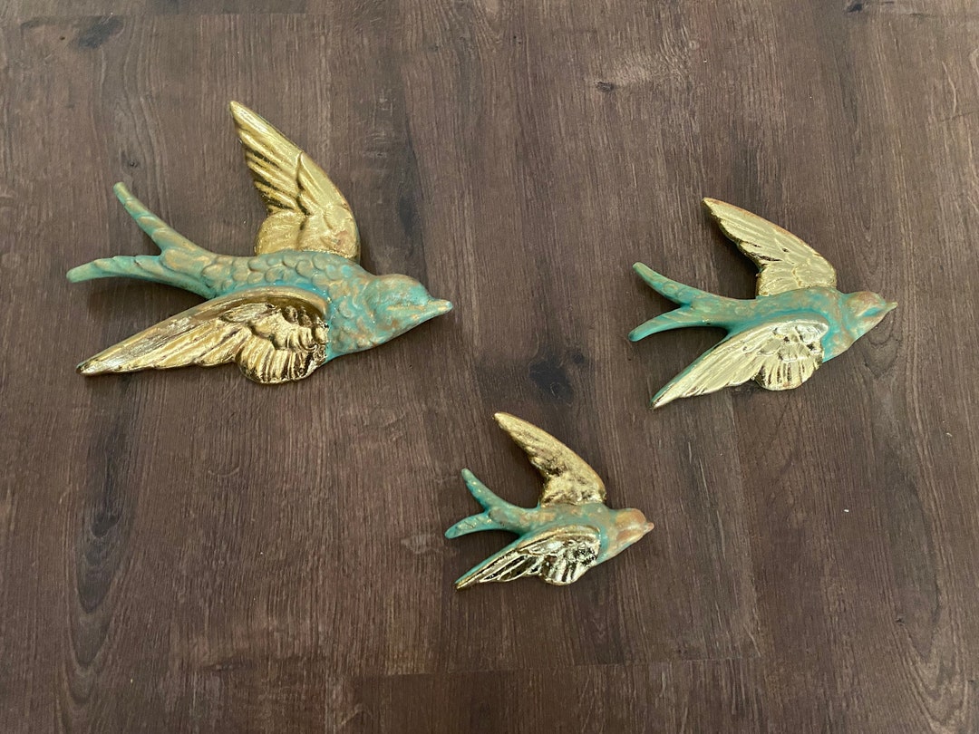 Set of 3 Flying Birds Hanging Gold Vintage Style Ornament Swallow ...